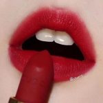 Review Son Gucci 509 Janie Scarlet Matte Đỏ Cổ Điển - Son Guerlain